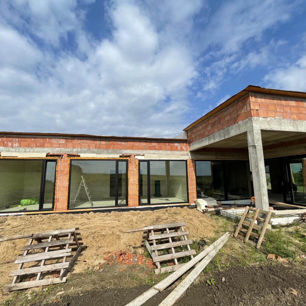 Projects | Beautiful single family home with breathtaking forest view ...